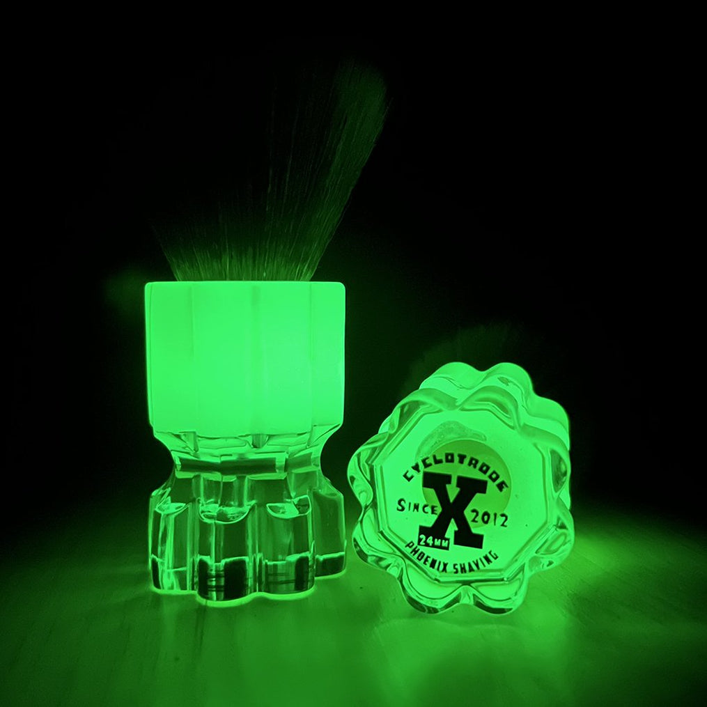 Cyclotrode X | 24mm Perihelion Hybrid Synth Brush | Glow In The Dark R ...